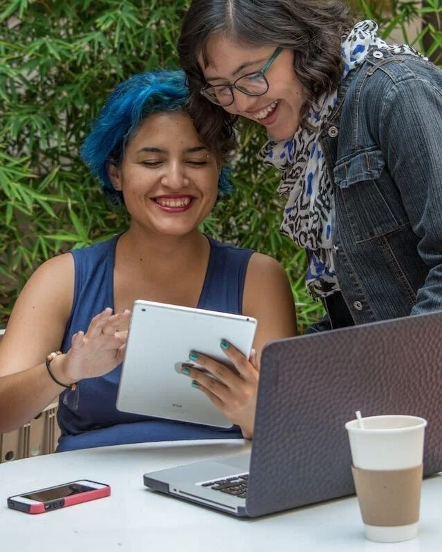Ale Zenteno | Diseño web y especialista en Squarespace