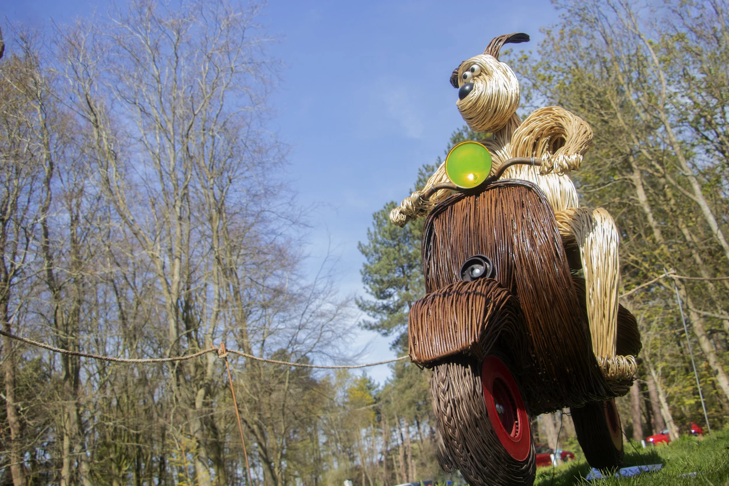 Helena Mellenchip | Willow Sculpture Artist UK
