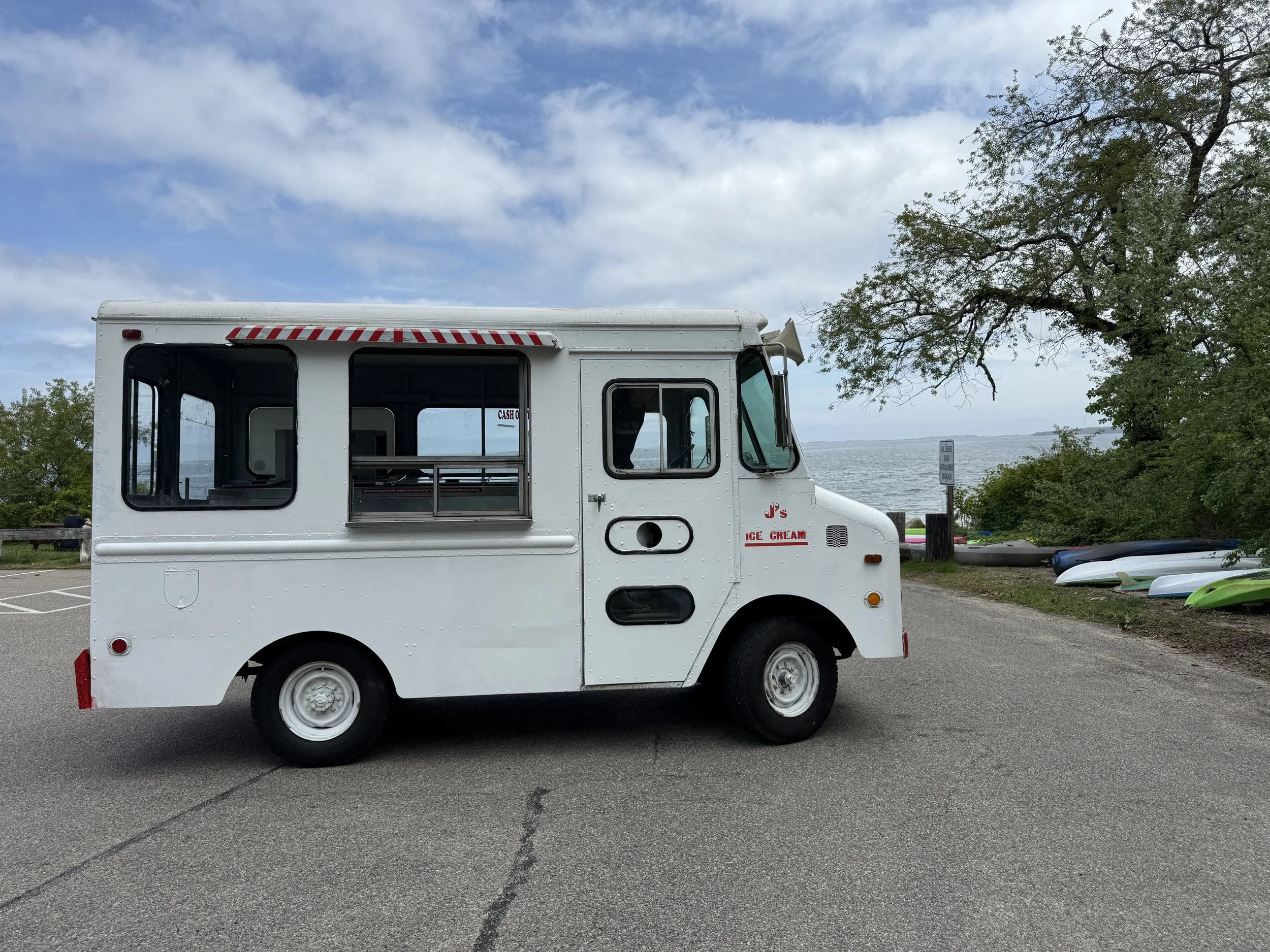 J's Ice Cream Trucks | Visit for a Sweet Treat