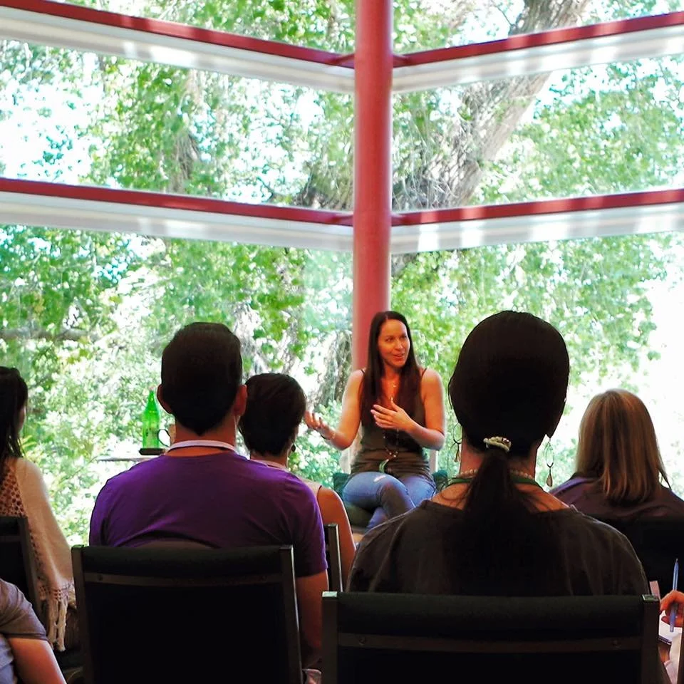 Alyssa Malehorn | Spiritual Catalyst & Psychic Medium