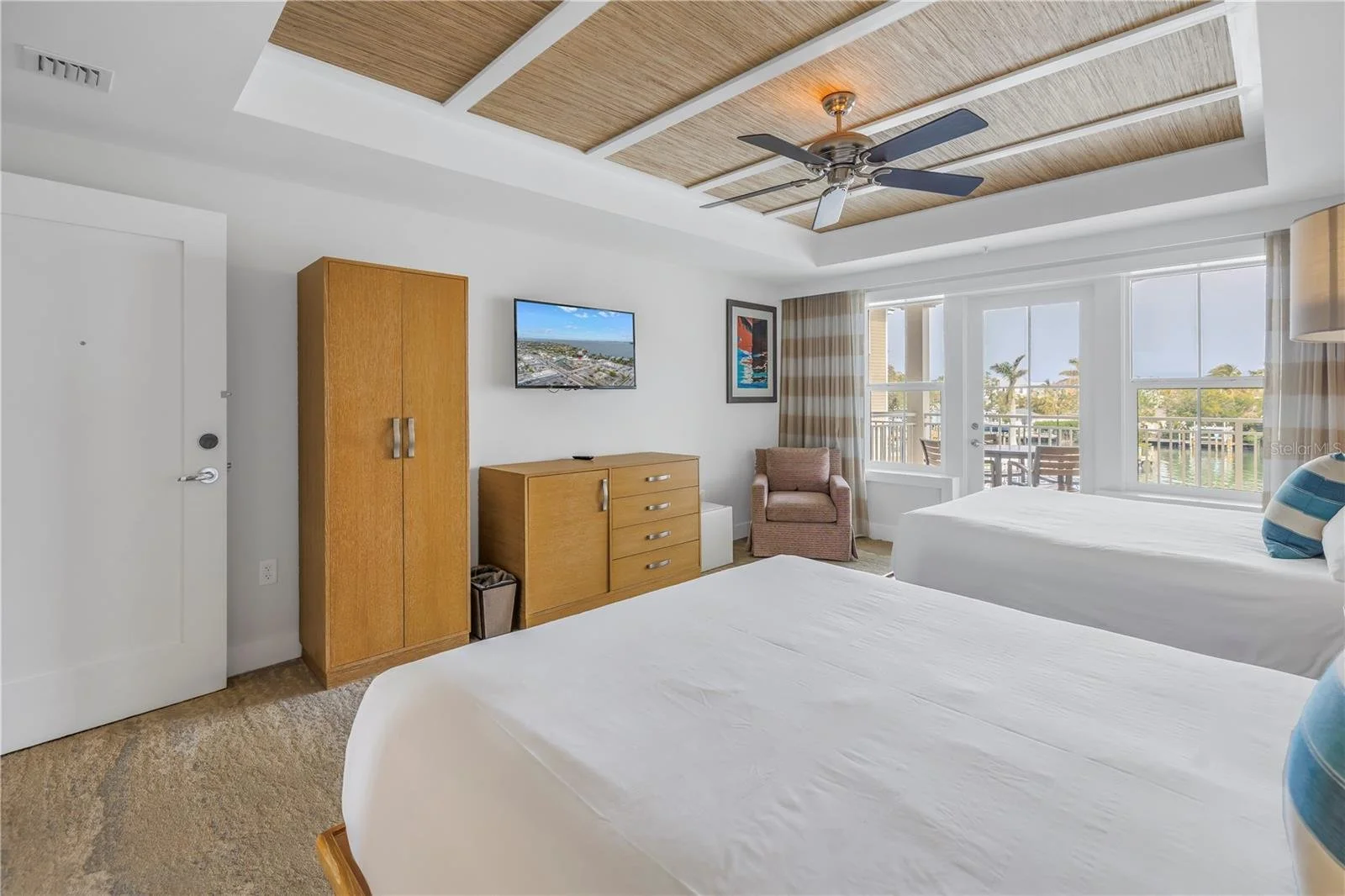 Waterline Condo - 2 Bed, 2 Bath (Anna Maria Island, FL) — Receivership ...