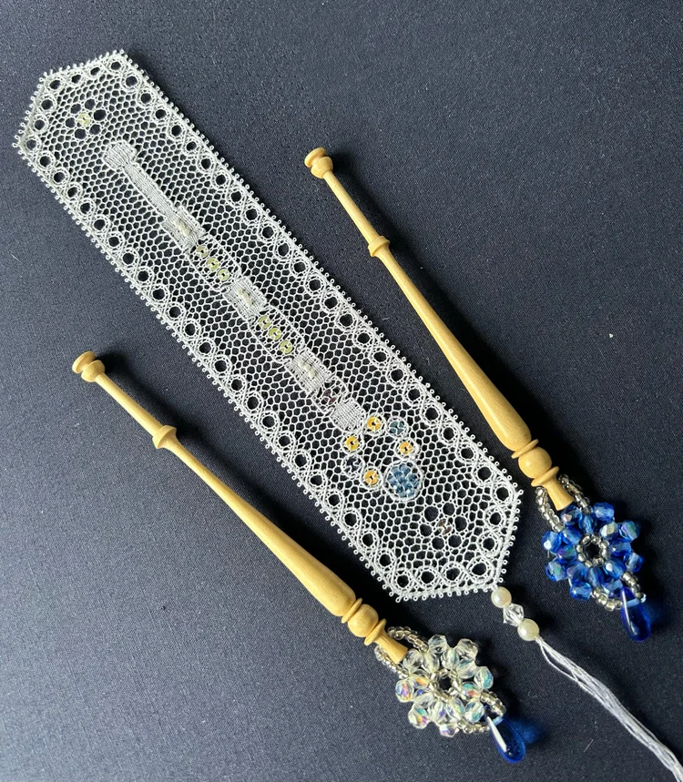 Lace & Sparkle Designs