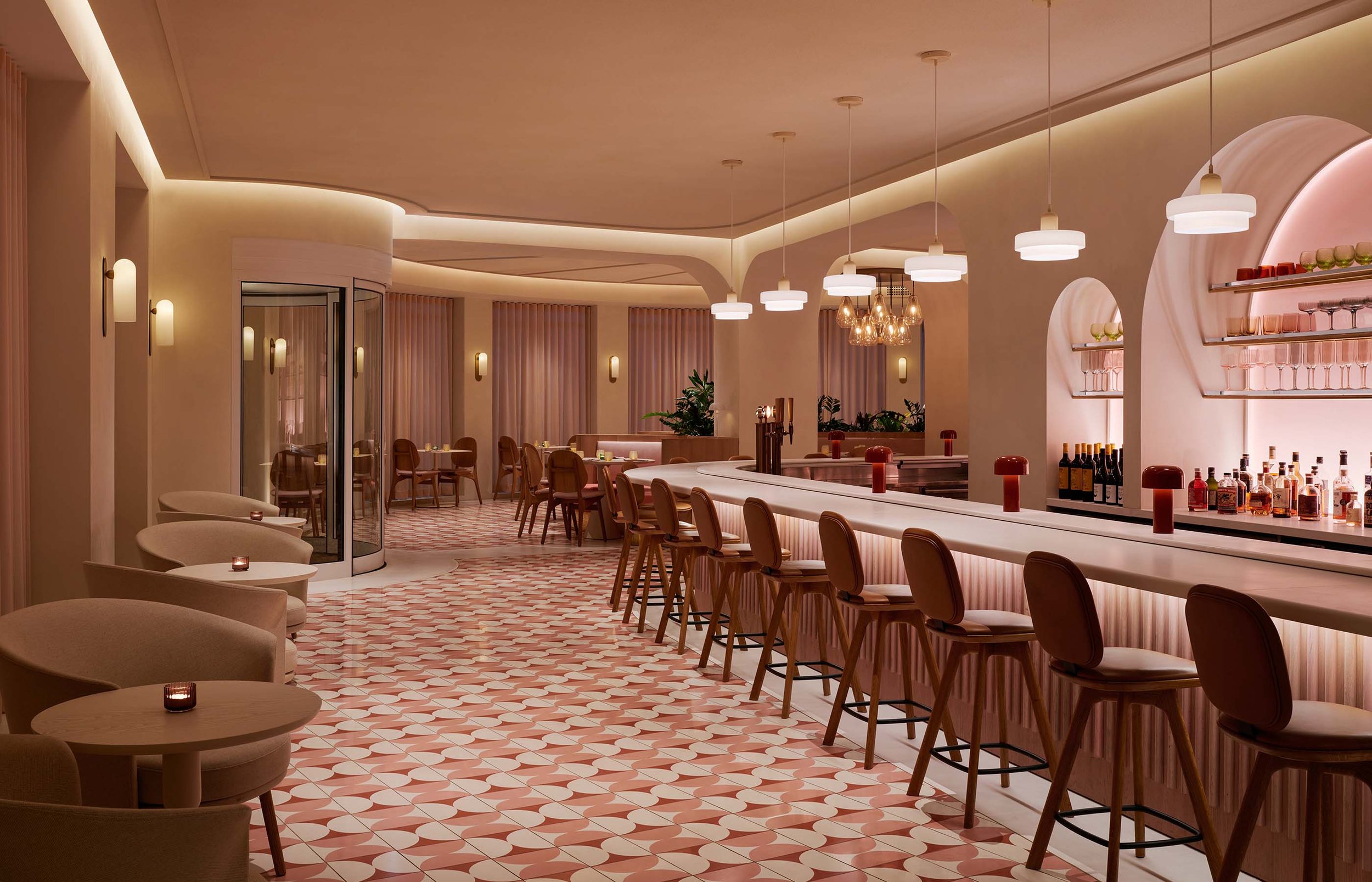 Anna Jóna : Restaurant, bar, cinema.