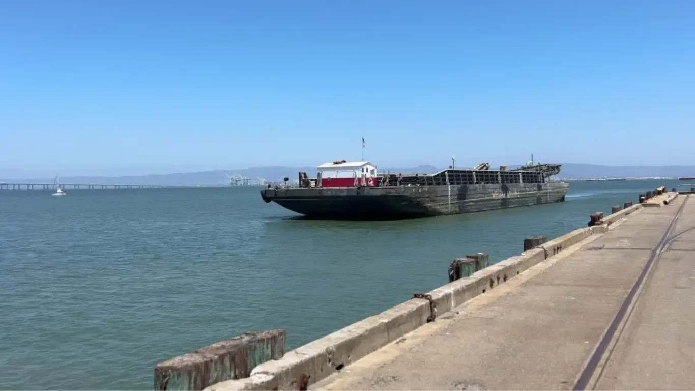 What to Know About San Francisco Bay Barge Rentals: Choosing the Right ...