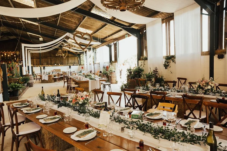 Gallery | Discover Your Dream Venue — Book Today — Sugar Loaf Barn Weddings