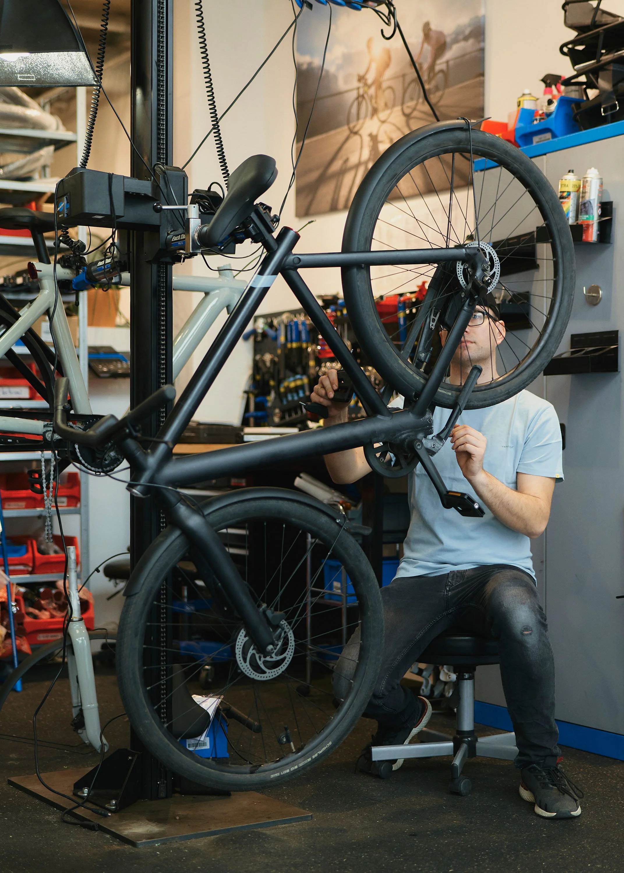 VanMoof fiets laten repareren? Reparatie & onderhoud VanMoof