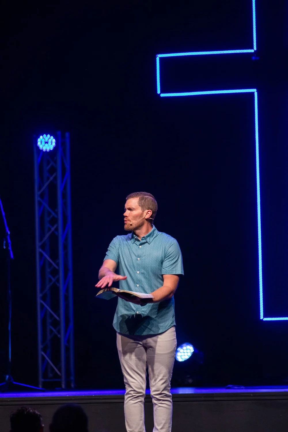 About | Connect with Jonathan — Jonathan Pearson