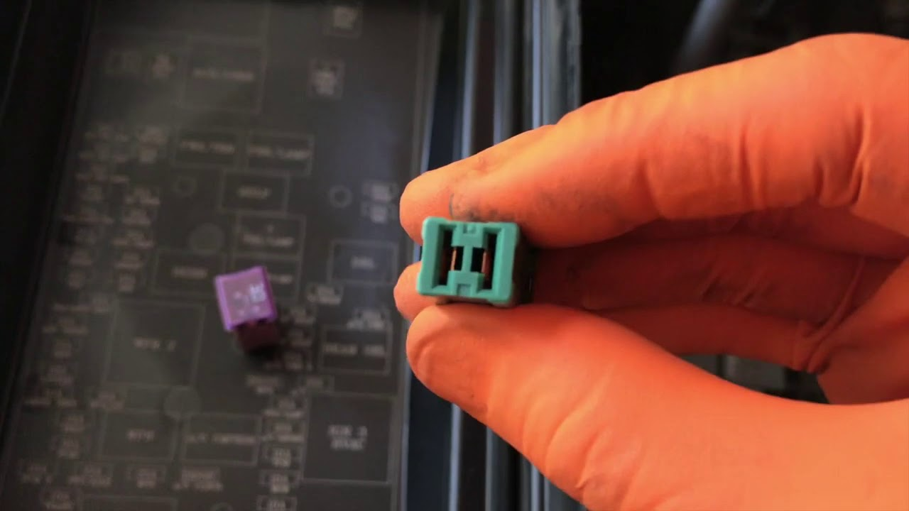 Why Is My Semi Truck ABS Light On? | Common Causes & Solutions — The ...