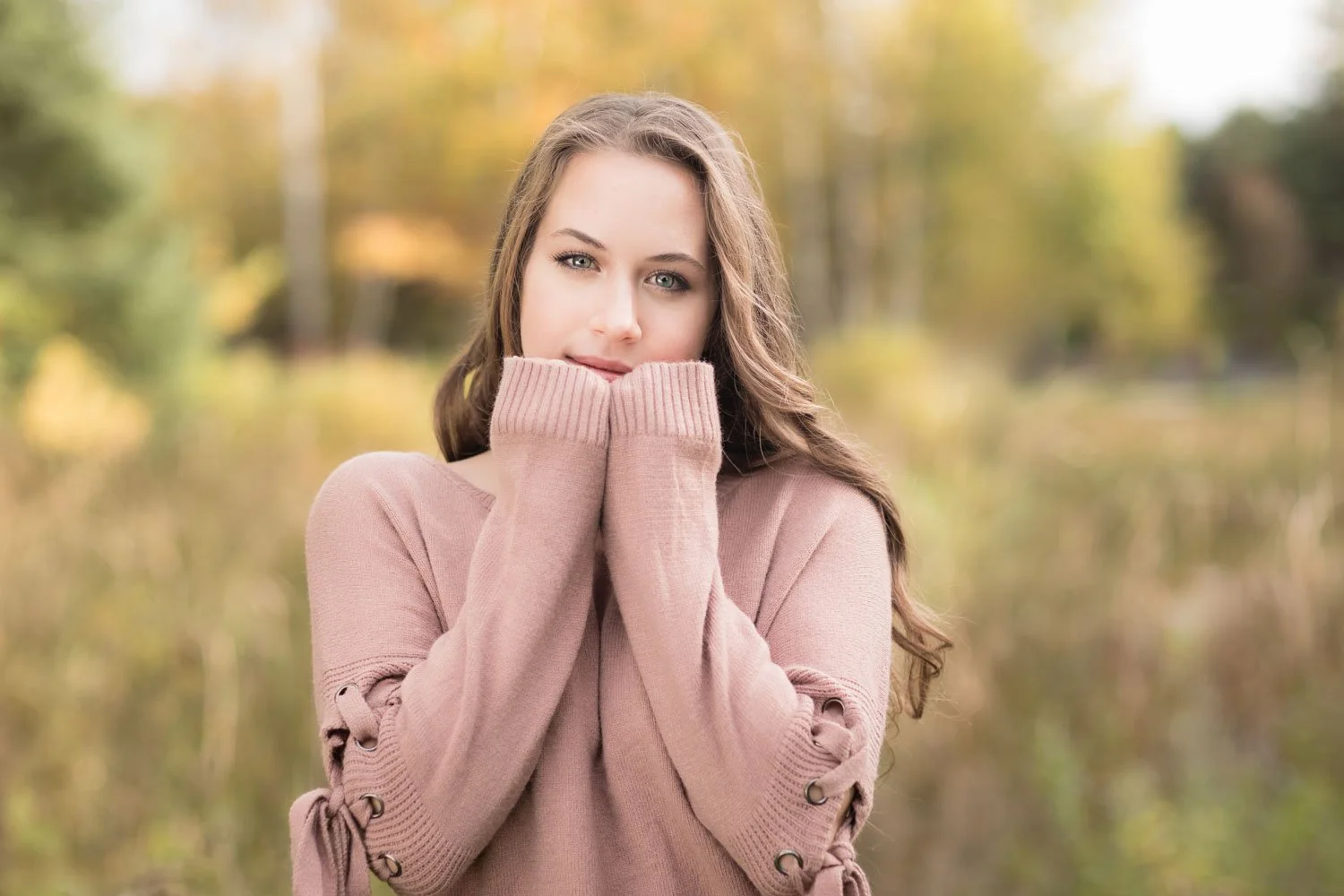 Joy Fall Senior Photos in Wisconsin — North Central Wisconsin Senior ...