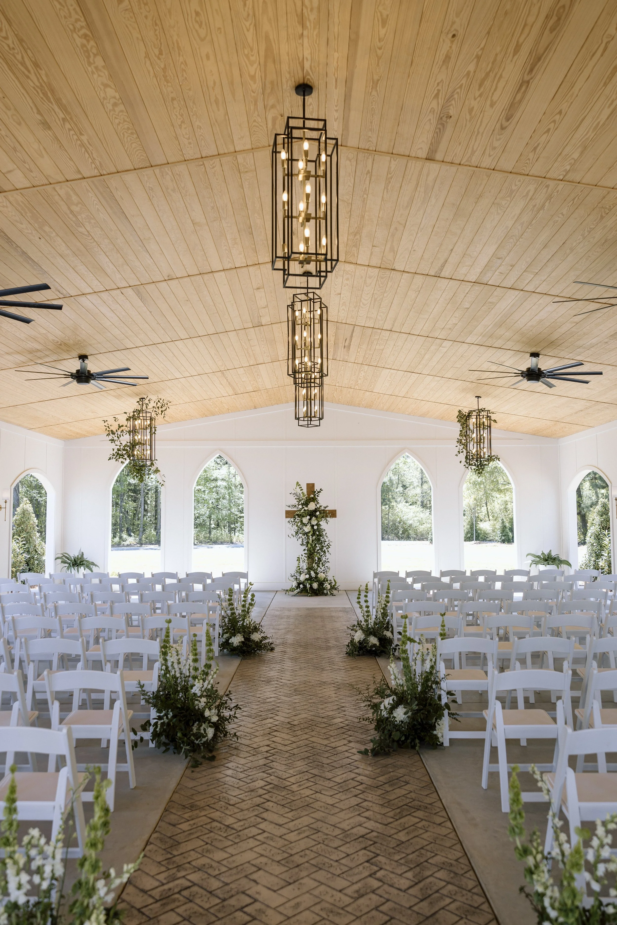THE HARTWOOD WEDDINGS & EVENTS | Book Your Dream Day