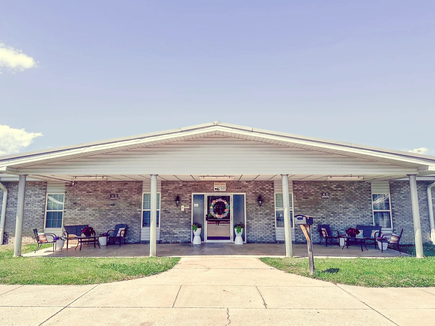 Sequoyah Manor LLC