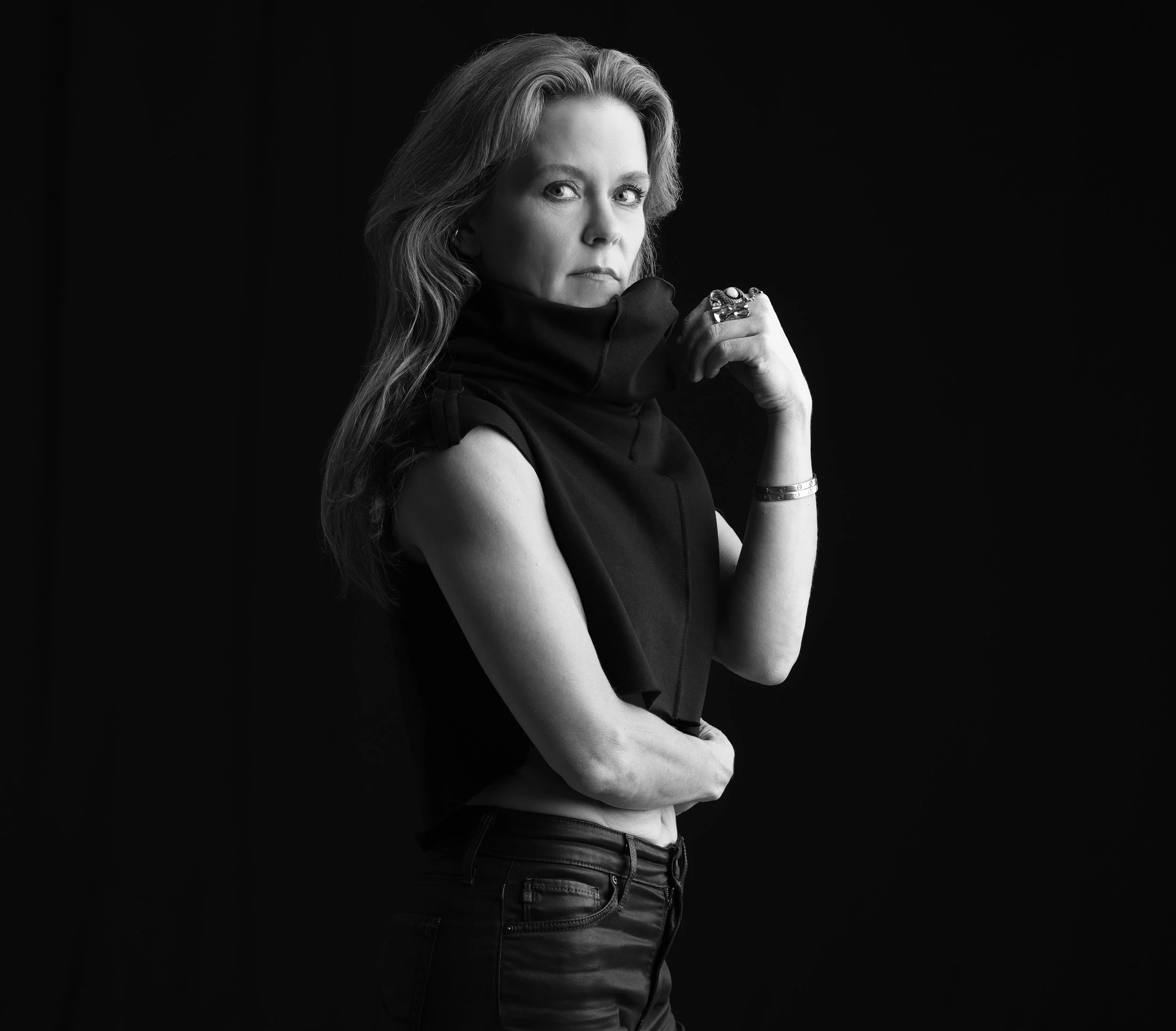 Bio — LAURIE VICTOR KAY