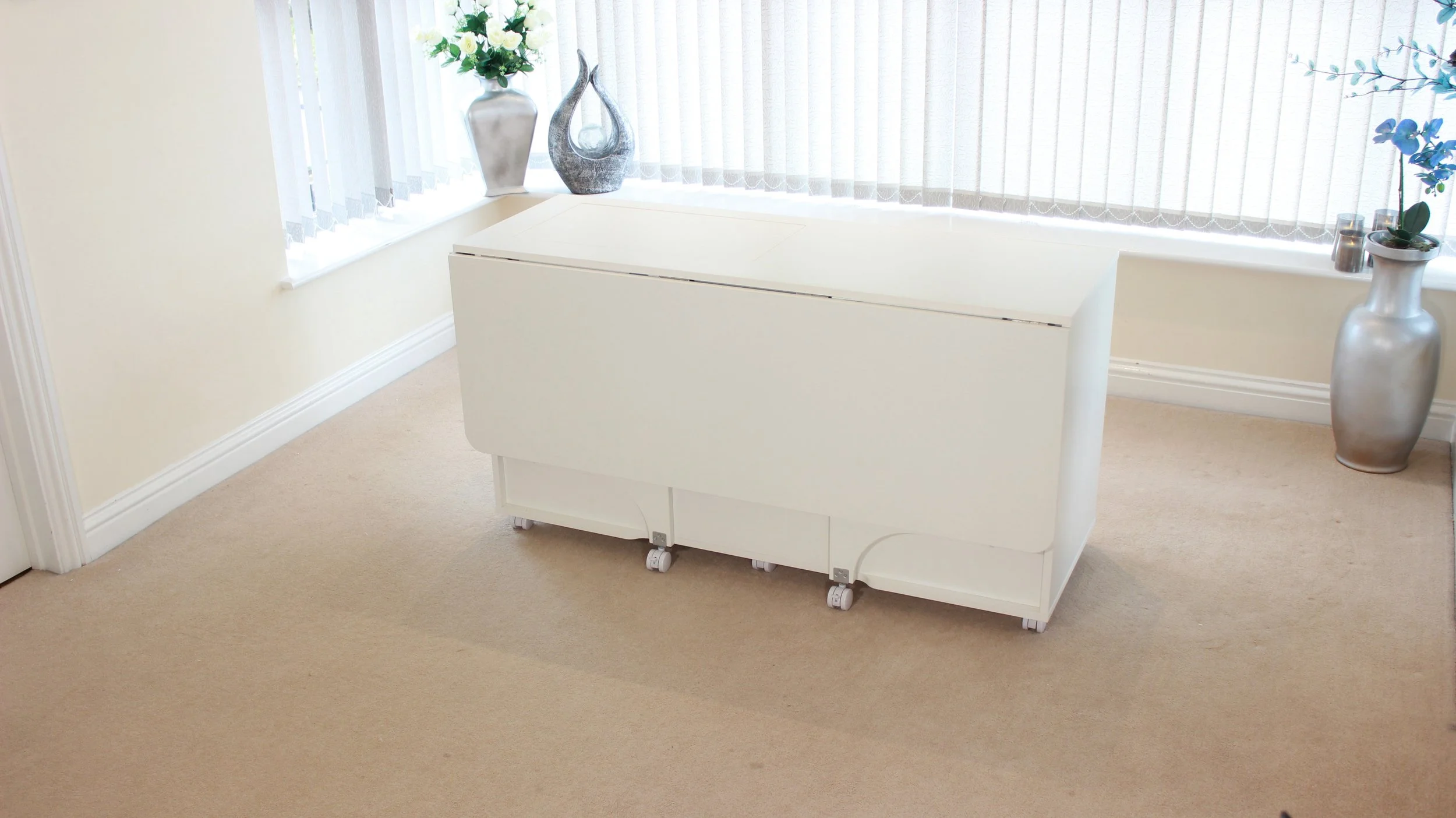 Super Q MK2 | Enhance Your Sewing Space Today — Horn Furniture