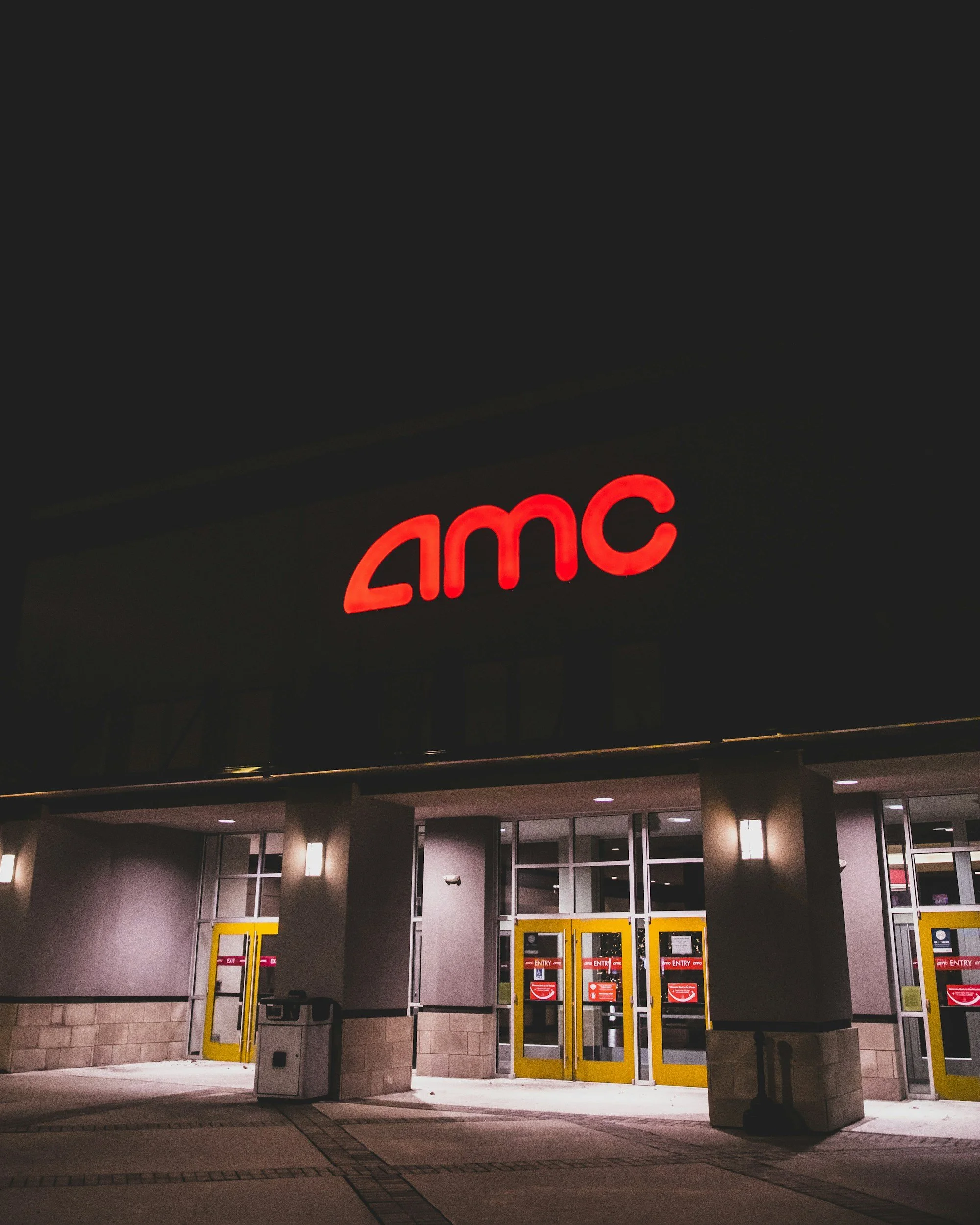 Grab Your Popcorn: Best & Worst Movie Theater Reward Programs — Points ...