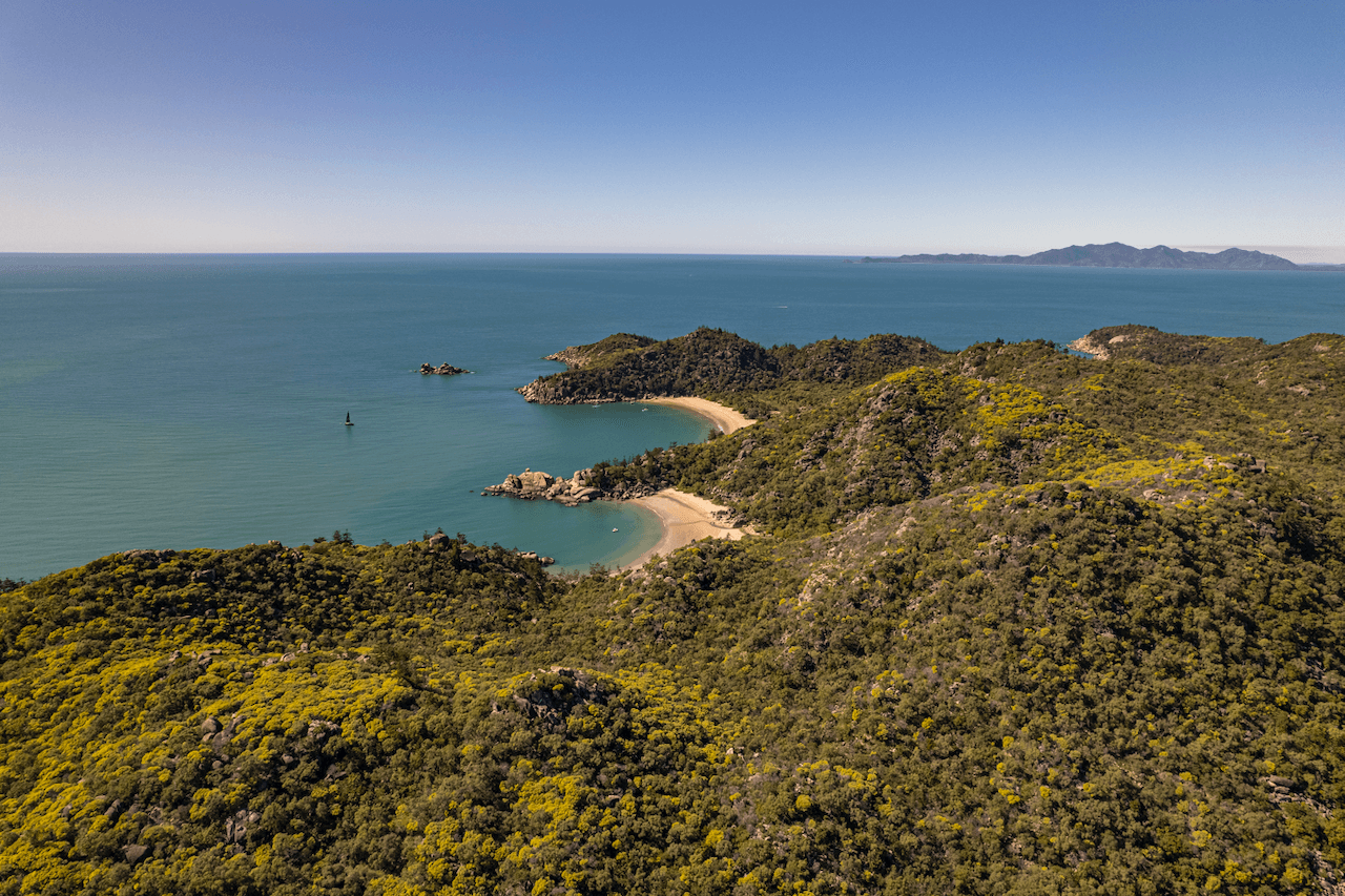 Romantic Picnic Spots on Magnetic Island | Pilgrim — Pilgrim Sailing ...