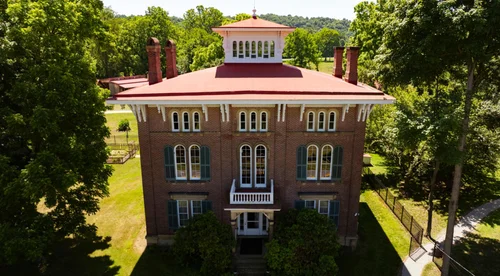 Henderson Hall — Museums of the MOV