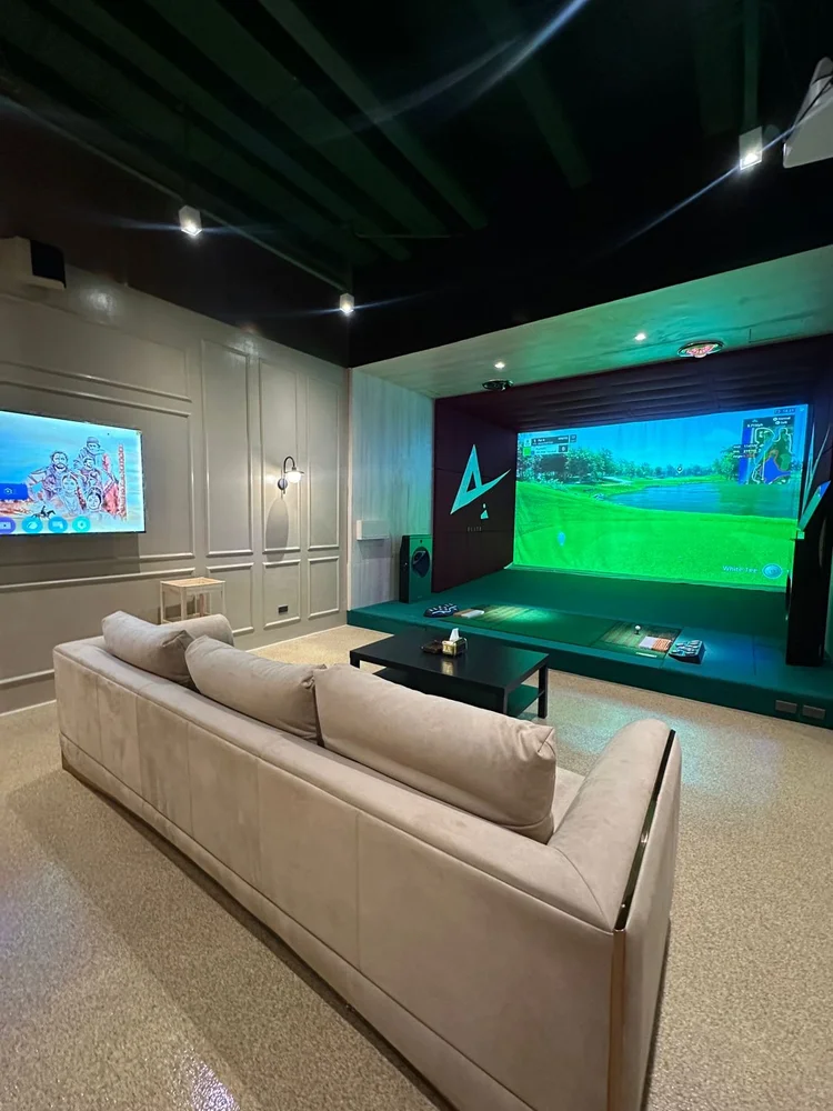 Play Indoor Golf | Alpha Sports Elite — ALPHA SPORTS