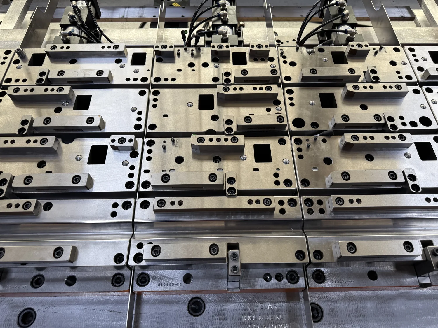 Chelar Tool & Die Inc.