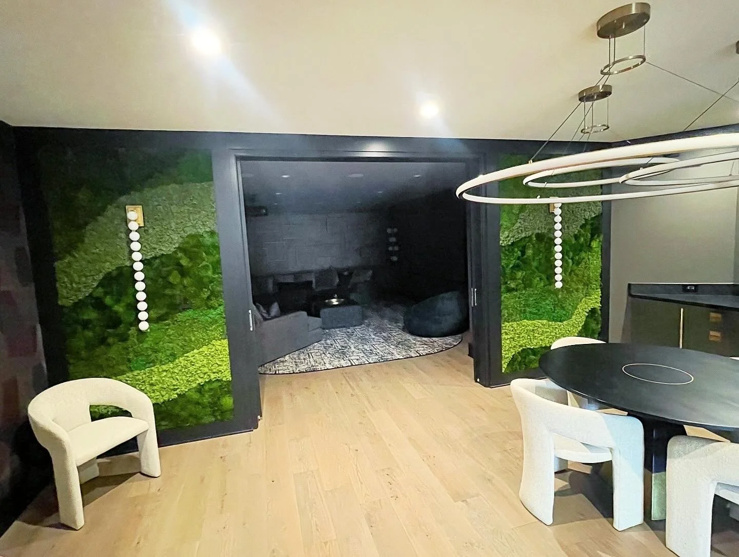 What Is a Moss Wall? Benefits, Design Ideas & Maintenance | Naturspire ...