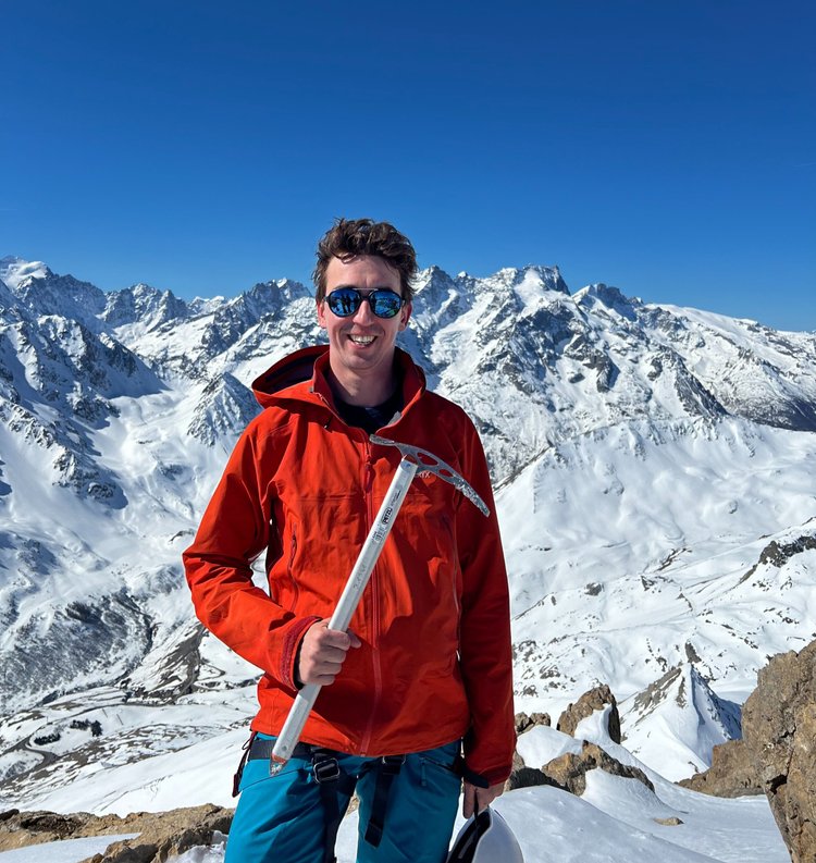 General 1 — Systemiq Capital