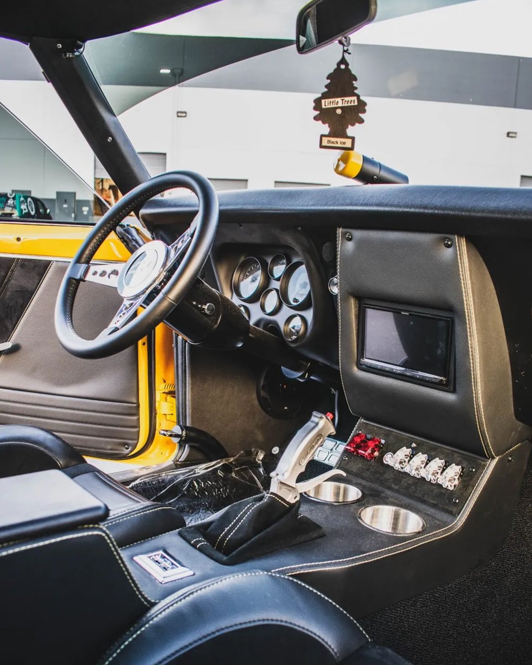 Services — Findlay Customs