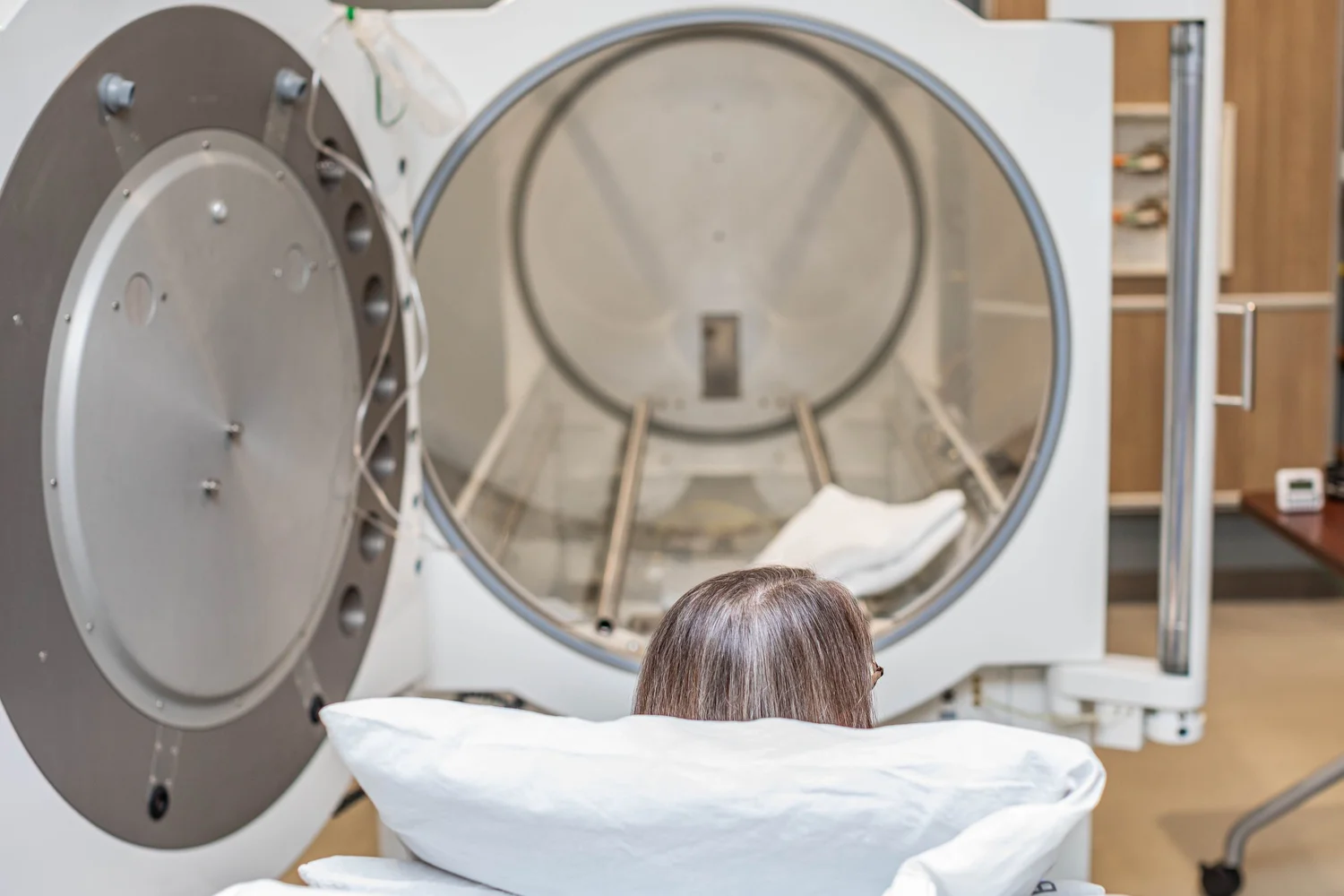 Hyperbaric Oxygen Therapy in Northbrook, IL by Dr. Daphne Denham