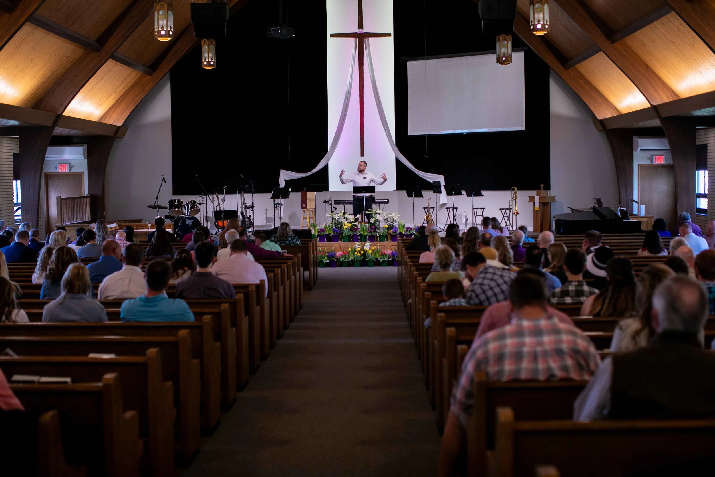 Forest Grove Church | Join Us Today for Community & Faith
