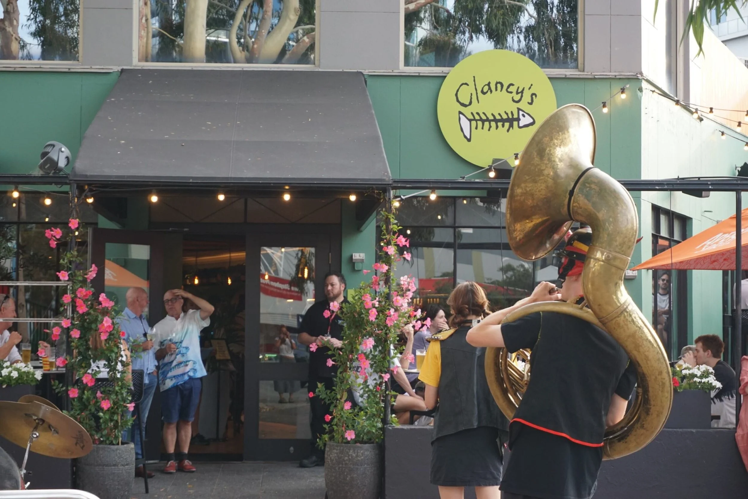 CANNING BRIDGE — Clancy's Fish Pub
