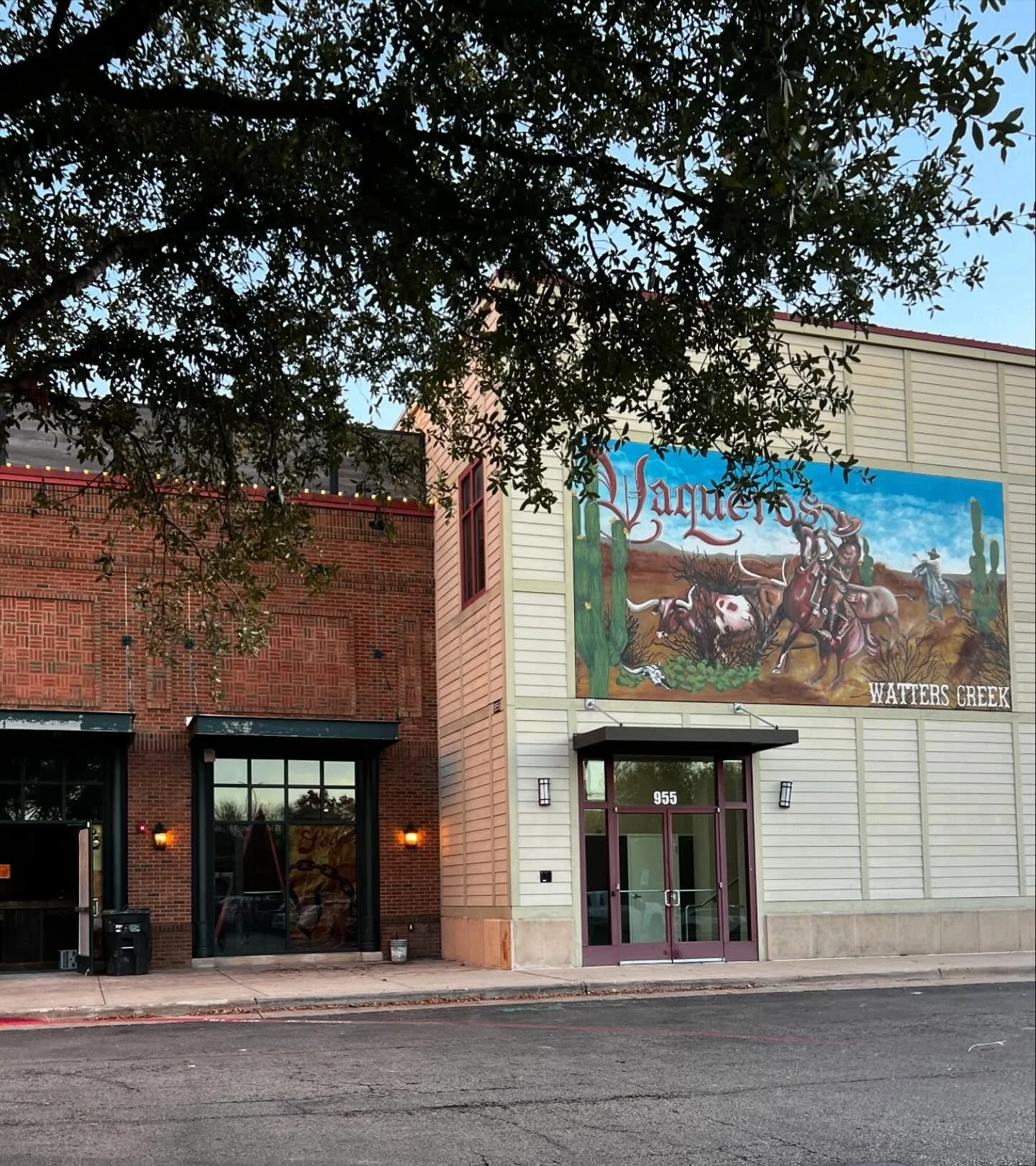 Allen, TX Guide: The Up-and-Coming North DFW Destination for Shopping ...