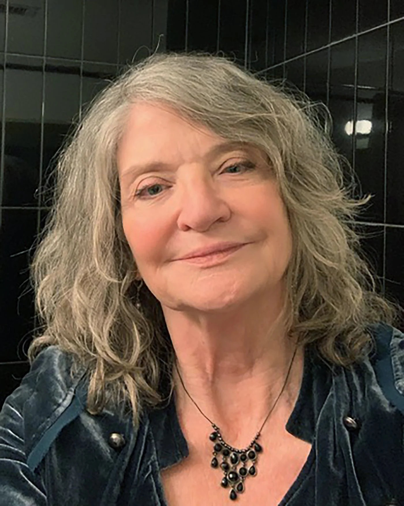 Biography — Angela Ball Poetry