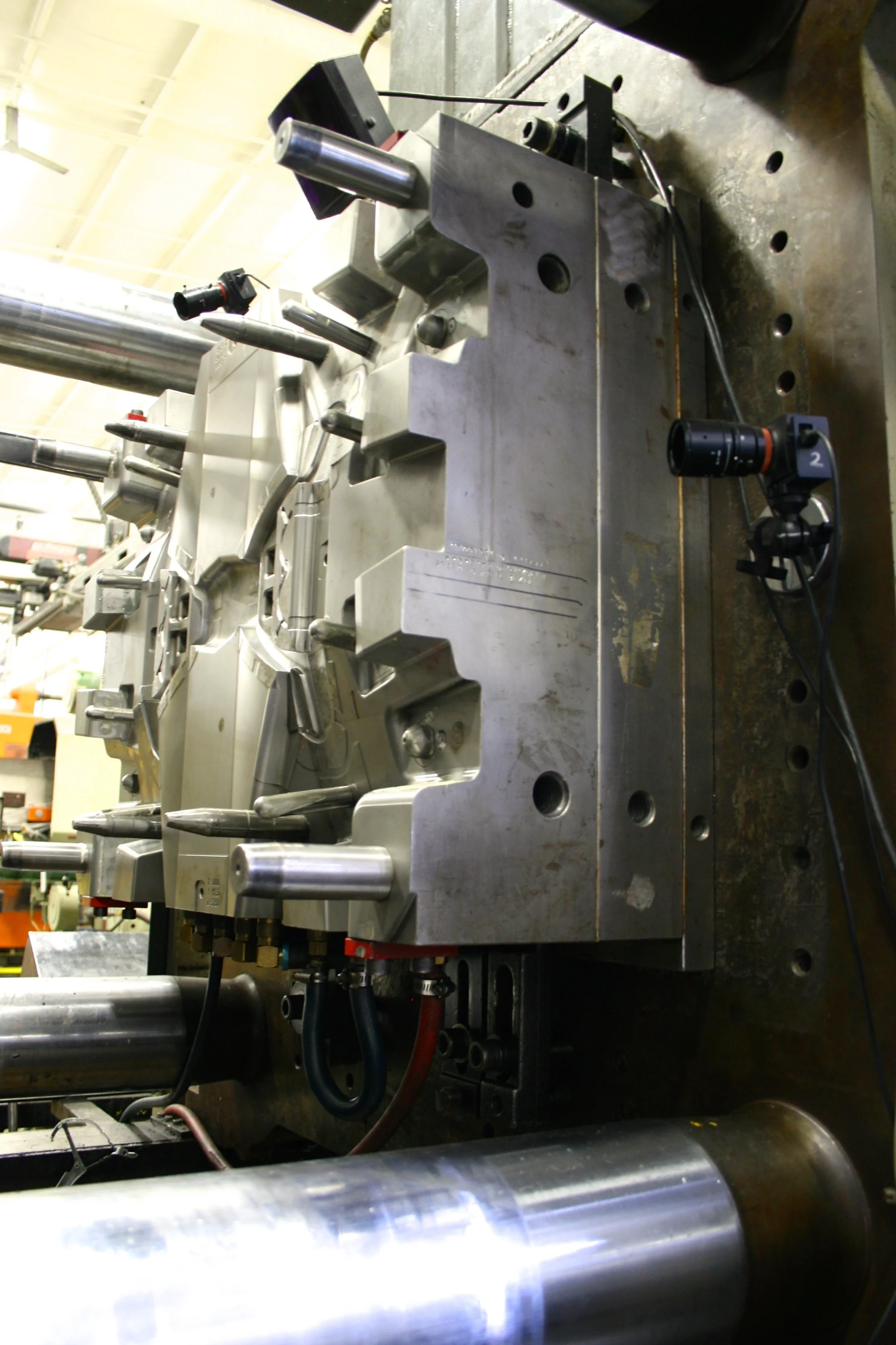 Moore Industries, Inc. Your Custom Injection Molding Supplier