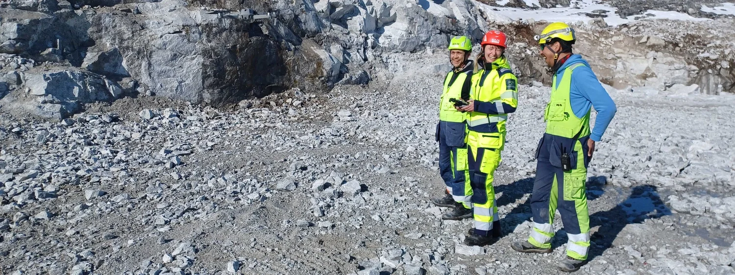 English | Discover Sustainable Materials Today — Lumina Greenland