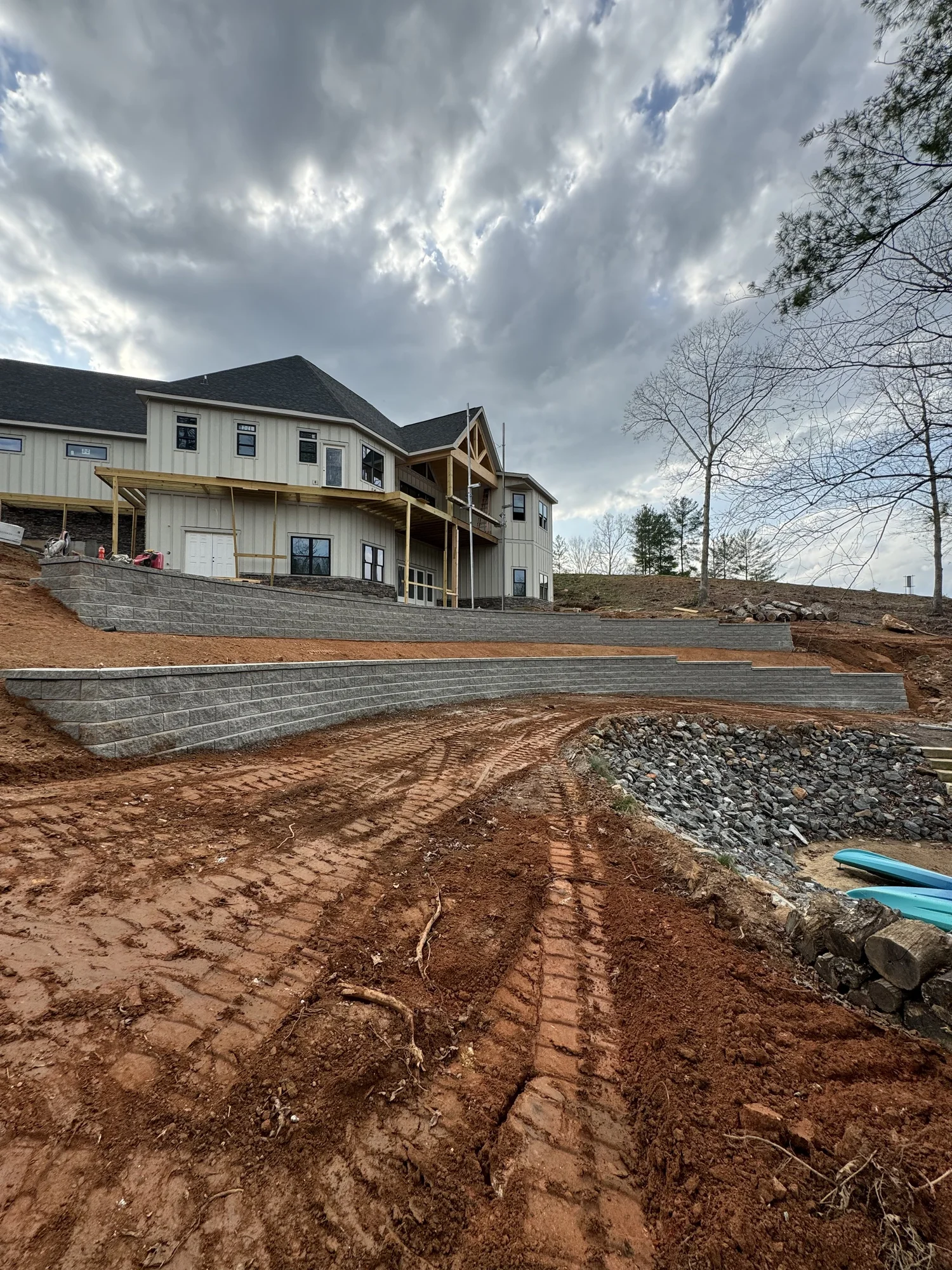 828Landscape LLC