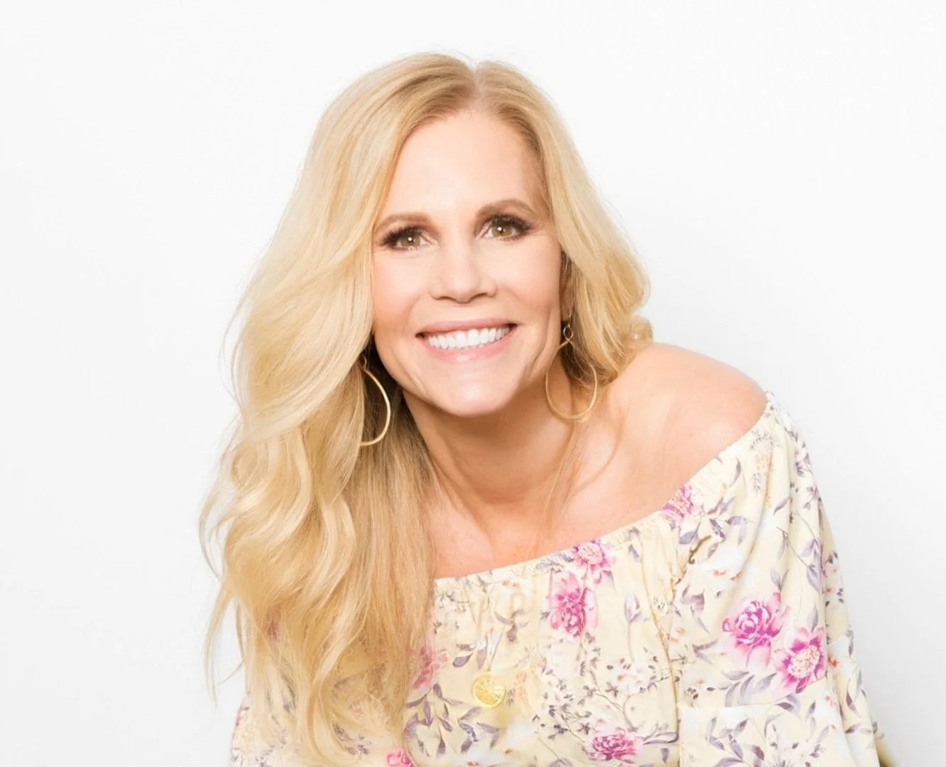 TARA LEIGH | Certified Life Coach for Professionals