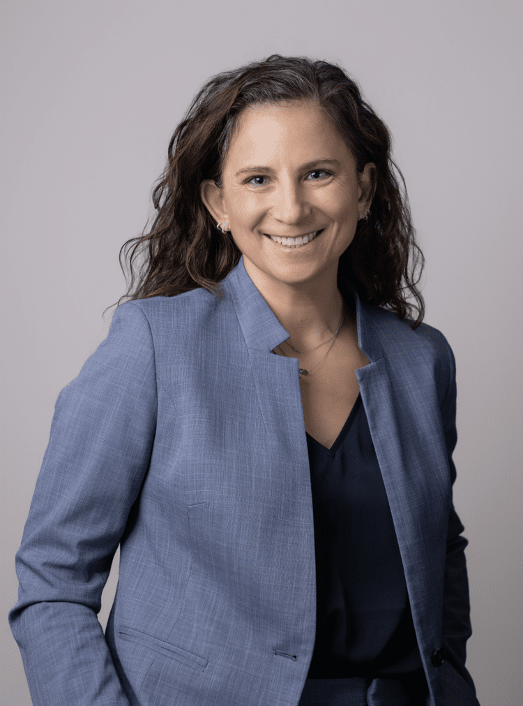 Who We Are — Dunn Isaacson Rhee