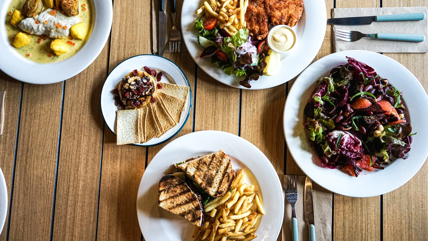 Food and Drinks — Bonnie Doon Public House Brisbane