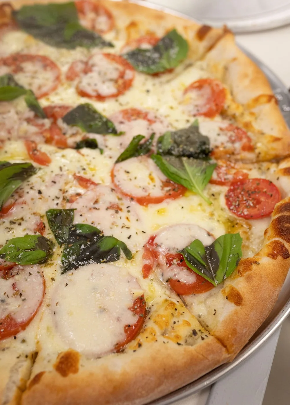 Gialone's | Order Authentic Pizza Today
