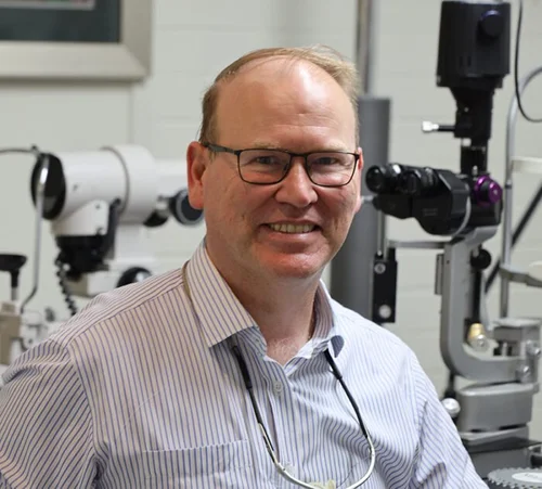 Eye Care Queensland — Dr Rowan Porter