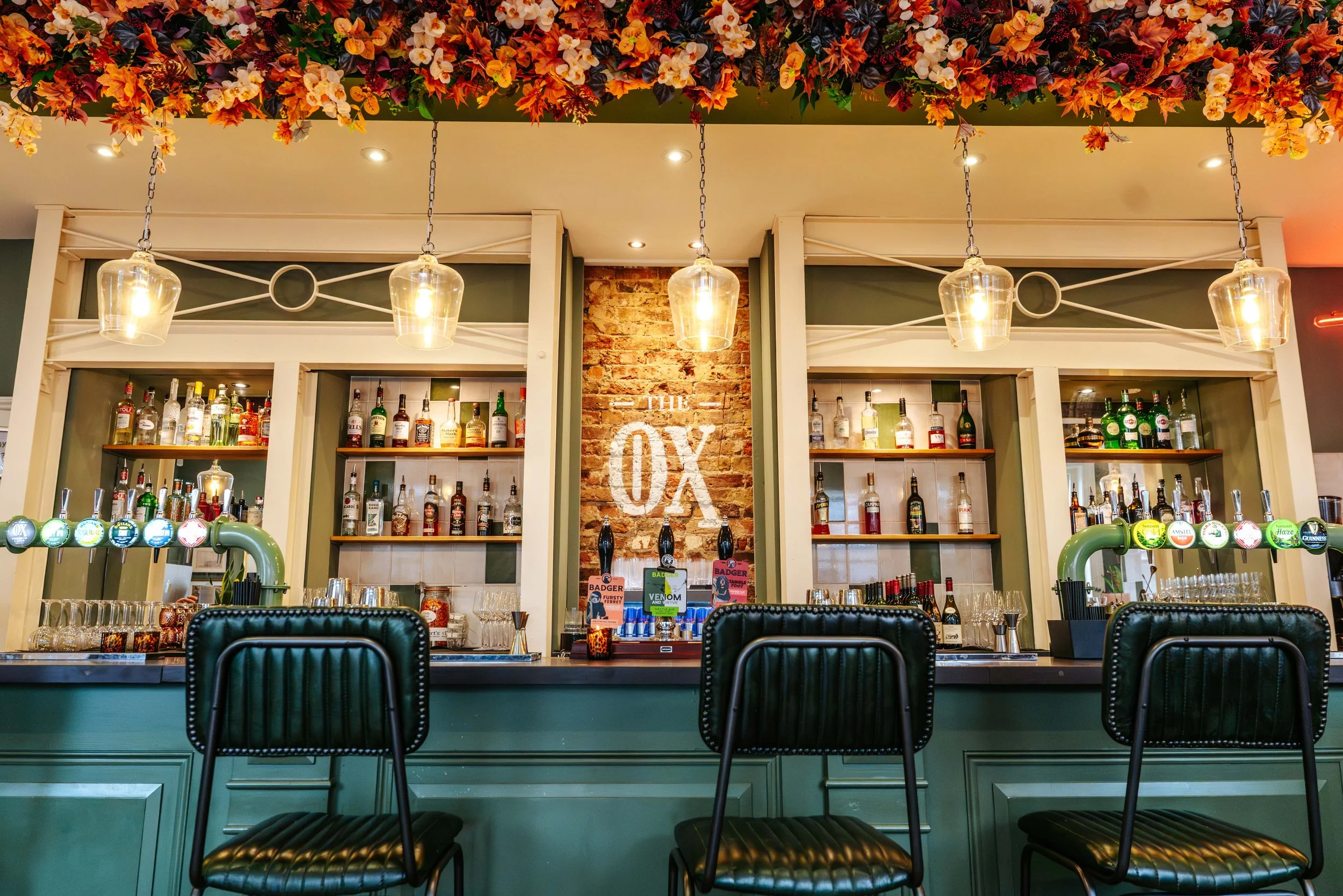 The Ox Pub & Rooms