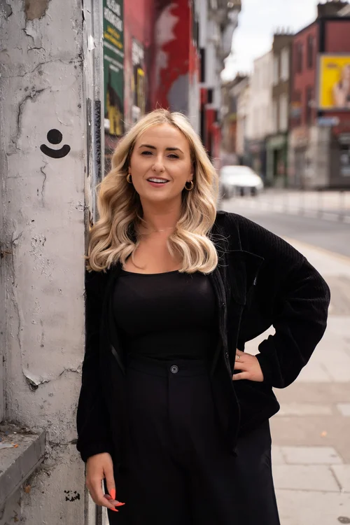 Ali Fox — THE COLLABORATIONS AGENCY