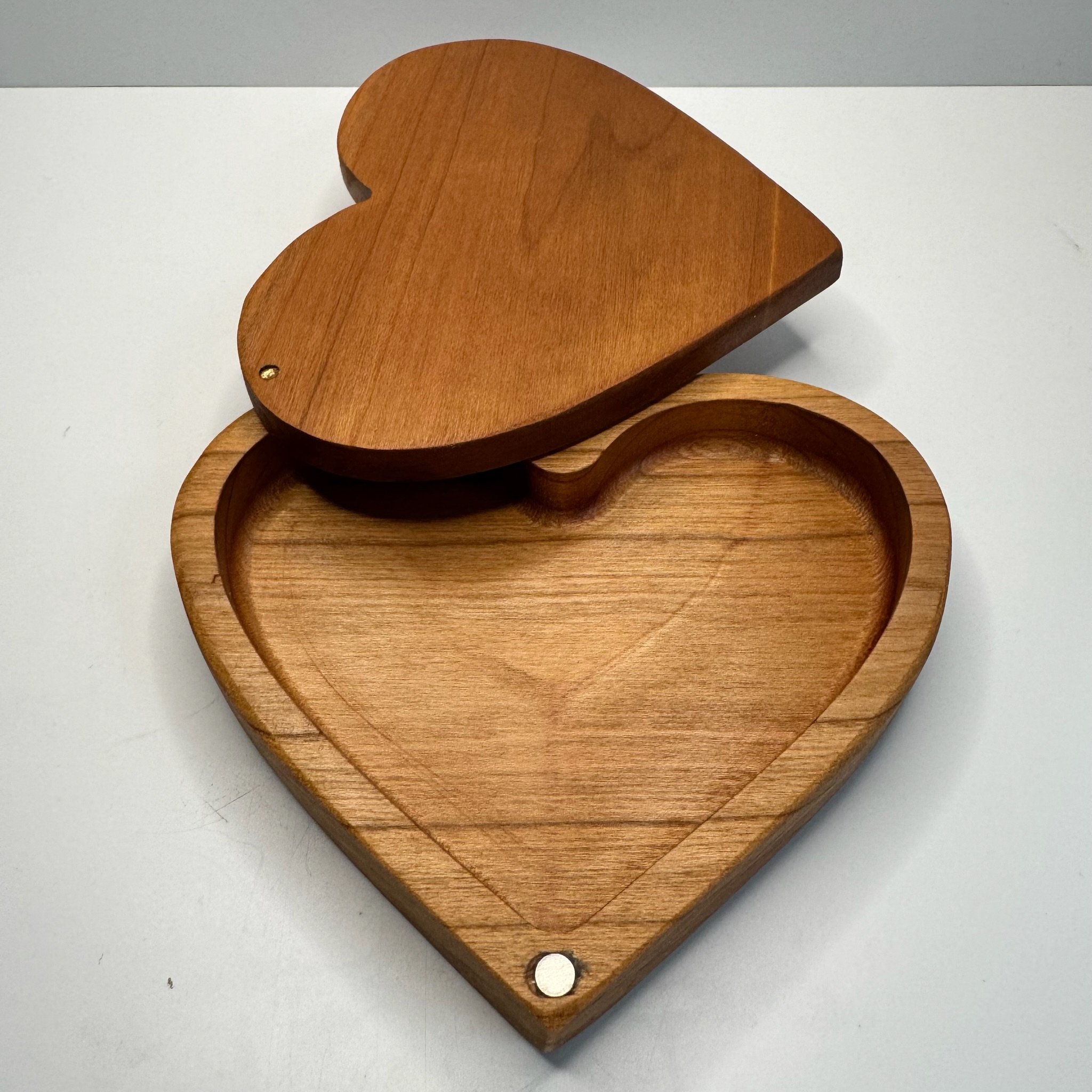 Heart Box — Leah Houghtaling Woodworking