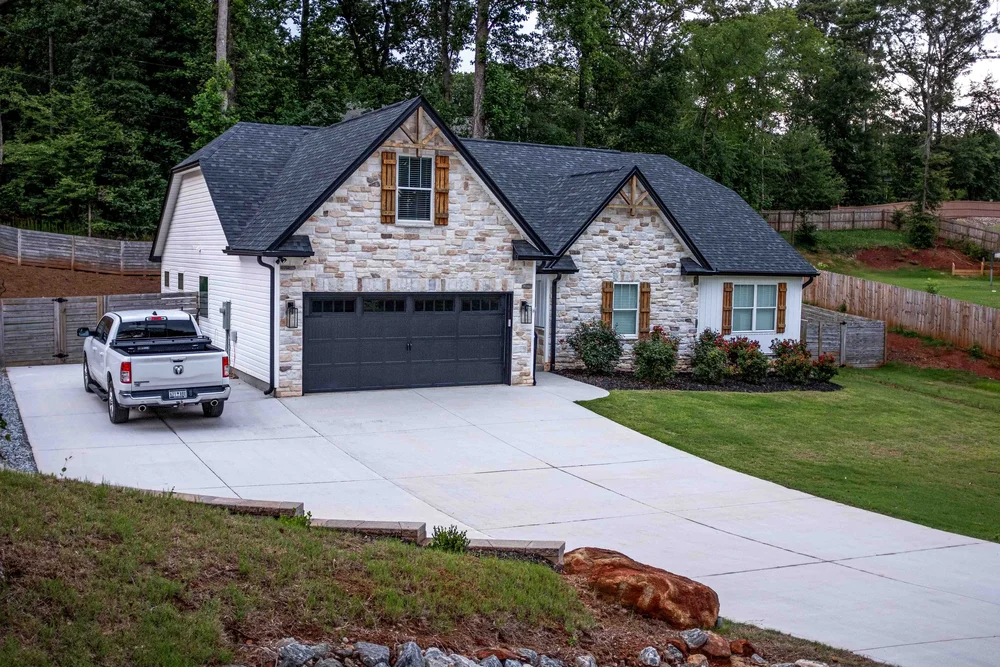 Concrete Driveways in Upstate SC | Installation & Parking Pads — CLAD ...