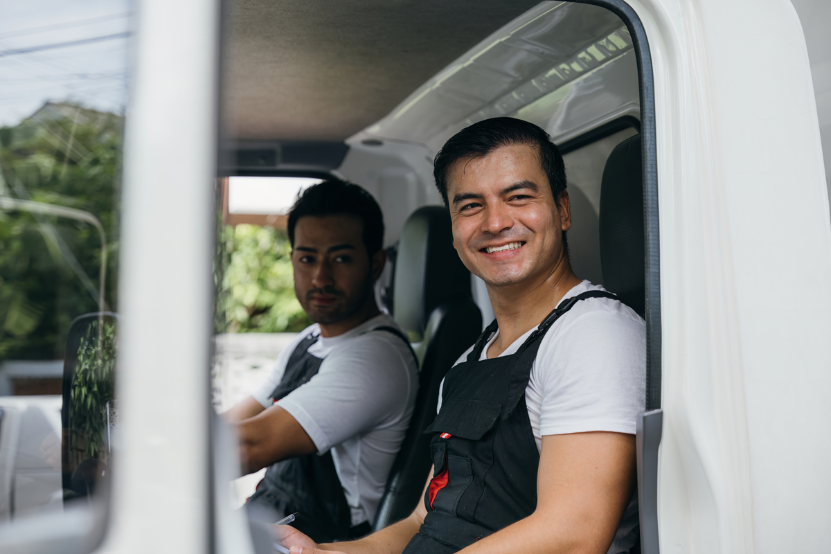 Moving to the UK: Relocation Guides & Checklists (2026) | Moving ...