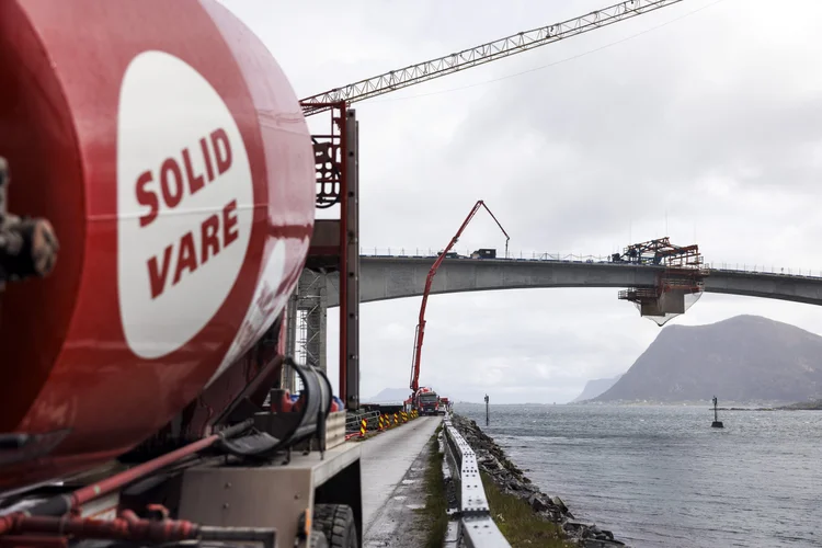Ulstein Betongindustri AS
