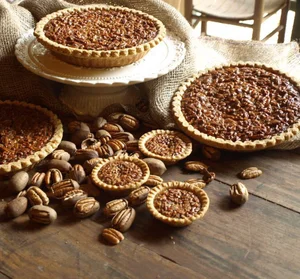 Golden Kernel Pecan Co | Premium Nuts & Gifts Since 1924