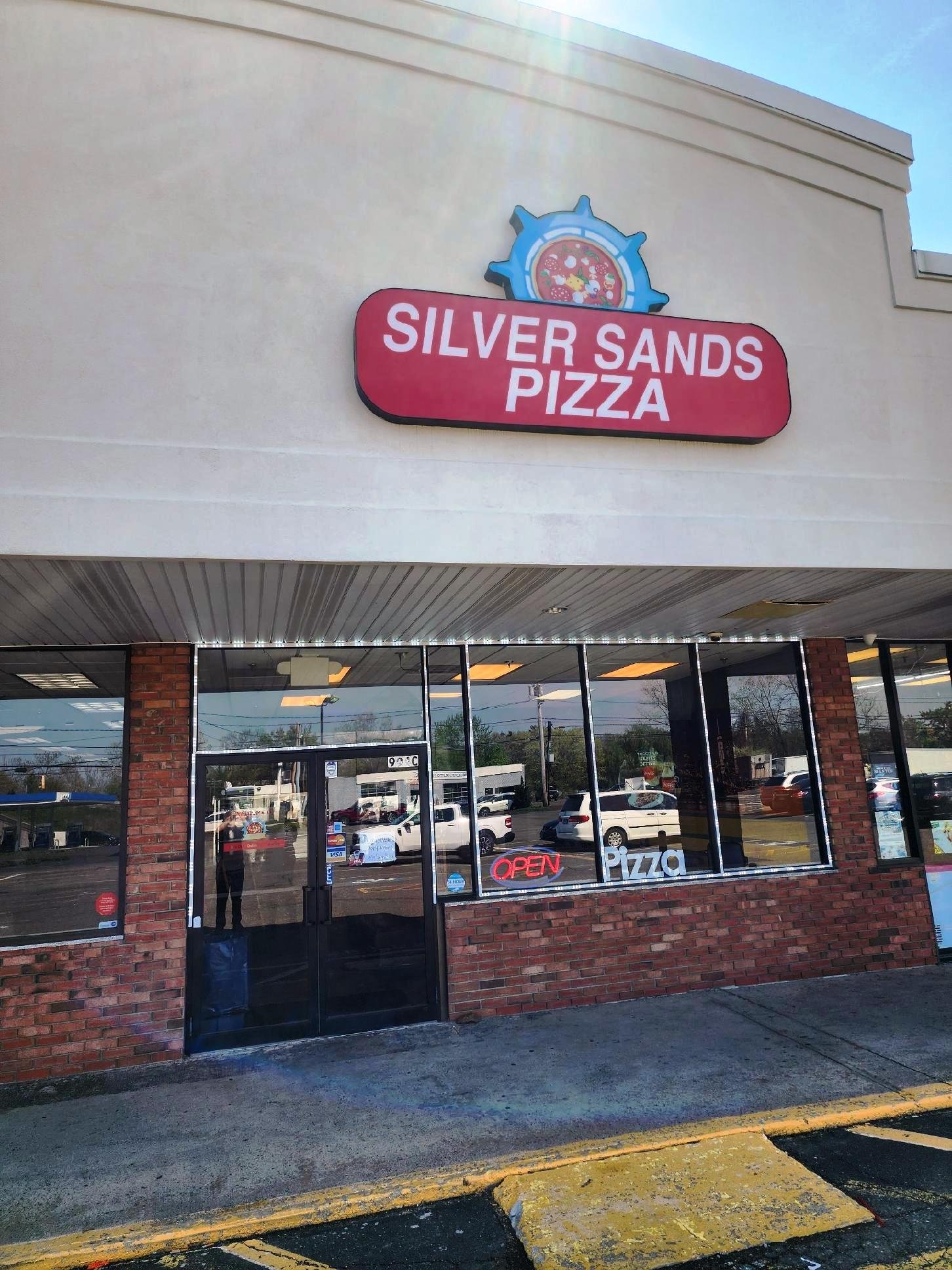 Pizza Wallingford CT | Dine In, Pizza Delivery & Take Out — Silver ...