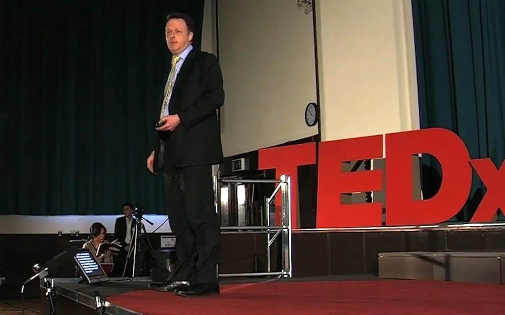 Jonathan Kemp | Author of Finding Peace of Mind