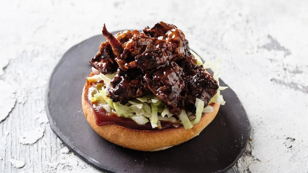 BBQ Pulled Shiitake Burger | Fable Food Recipes — Fable Food Co