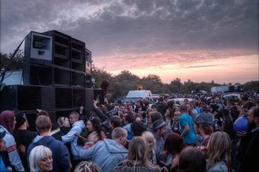 Modern Attitudes Towards Rave Culture in Dublin City — Starfish Magazine