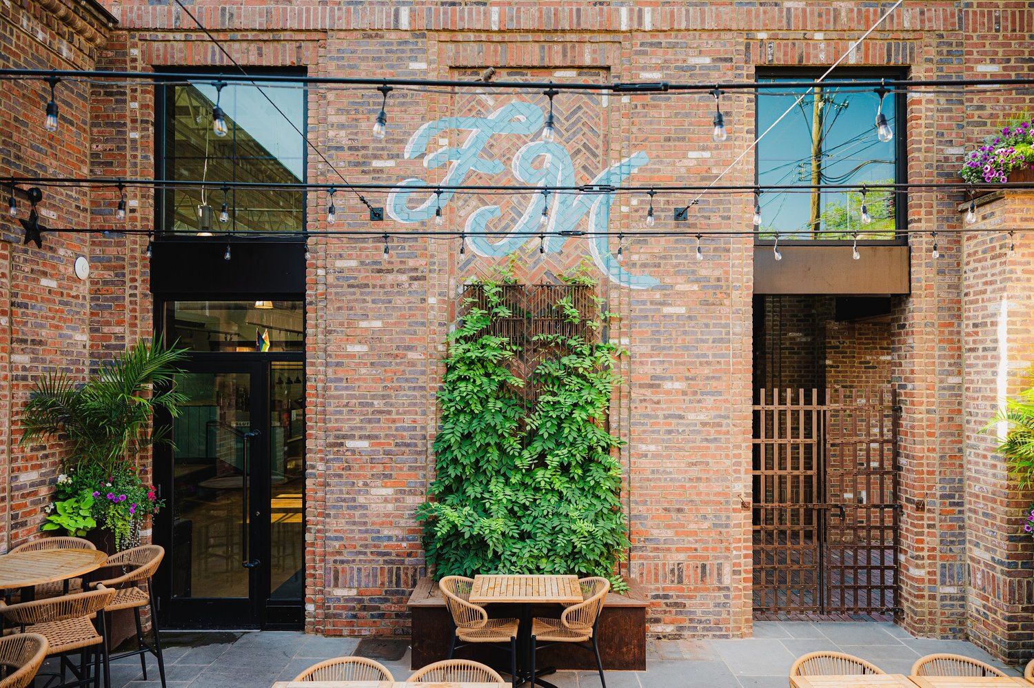 PUBLIC — Ferry Market